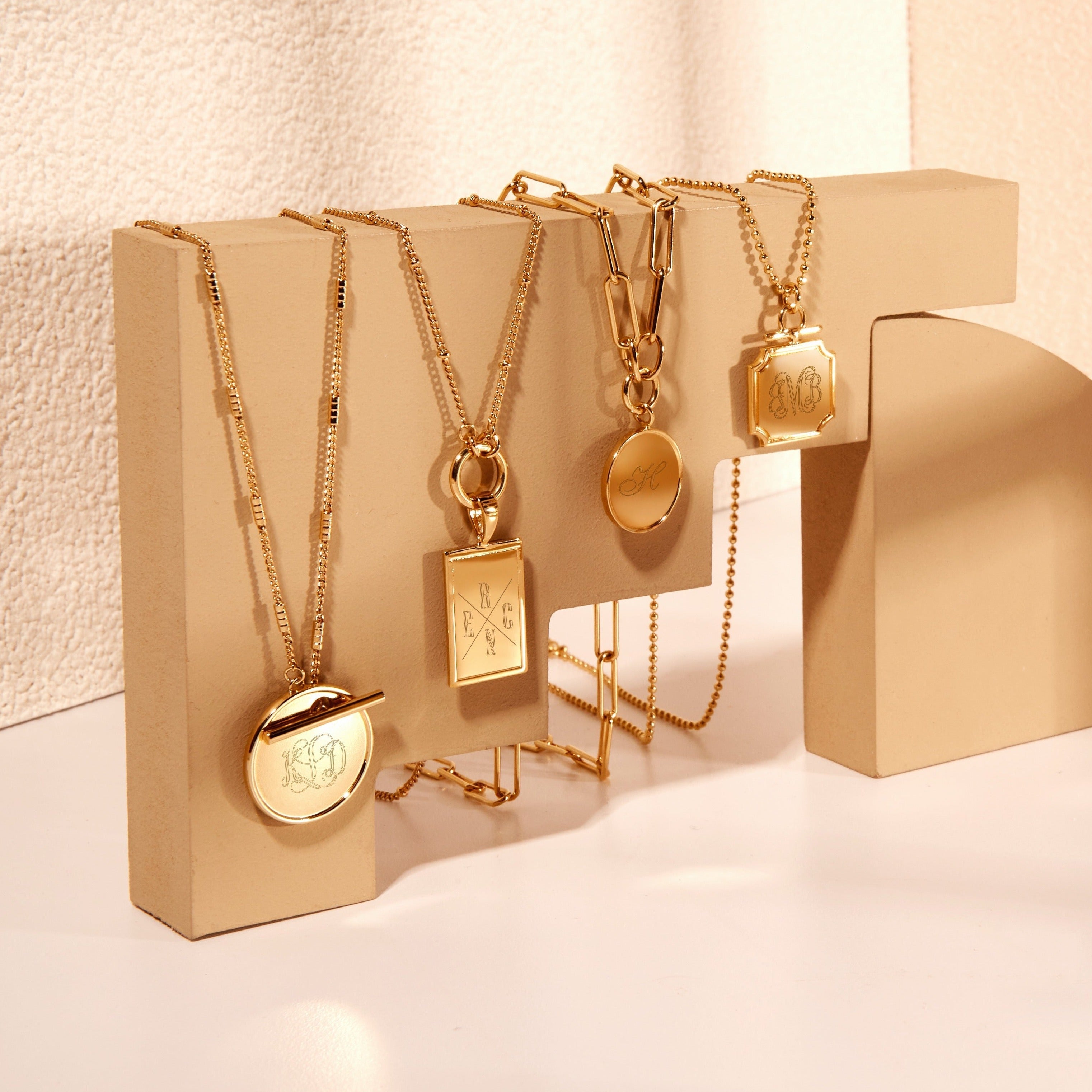 Rose Pendant – Brook & York