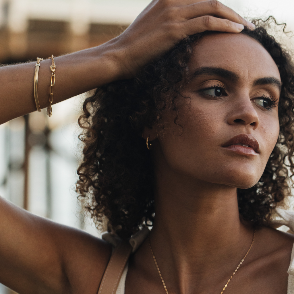 Izzy Herringbone Bracelet – Brook & York